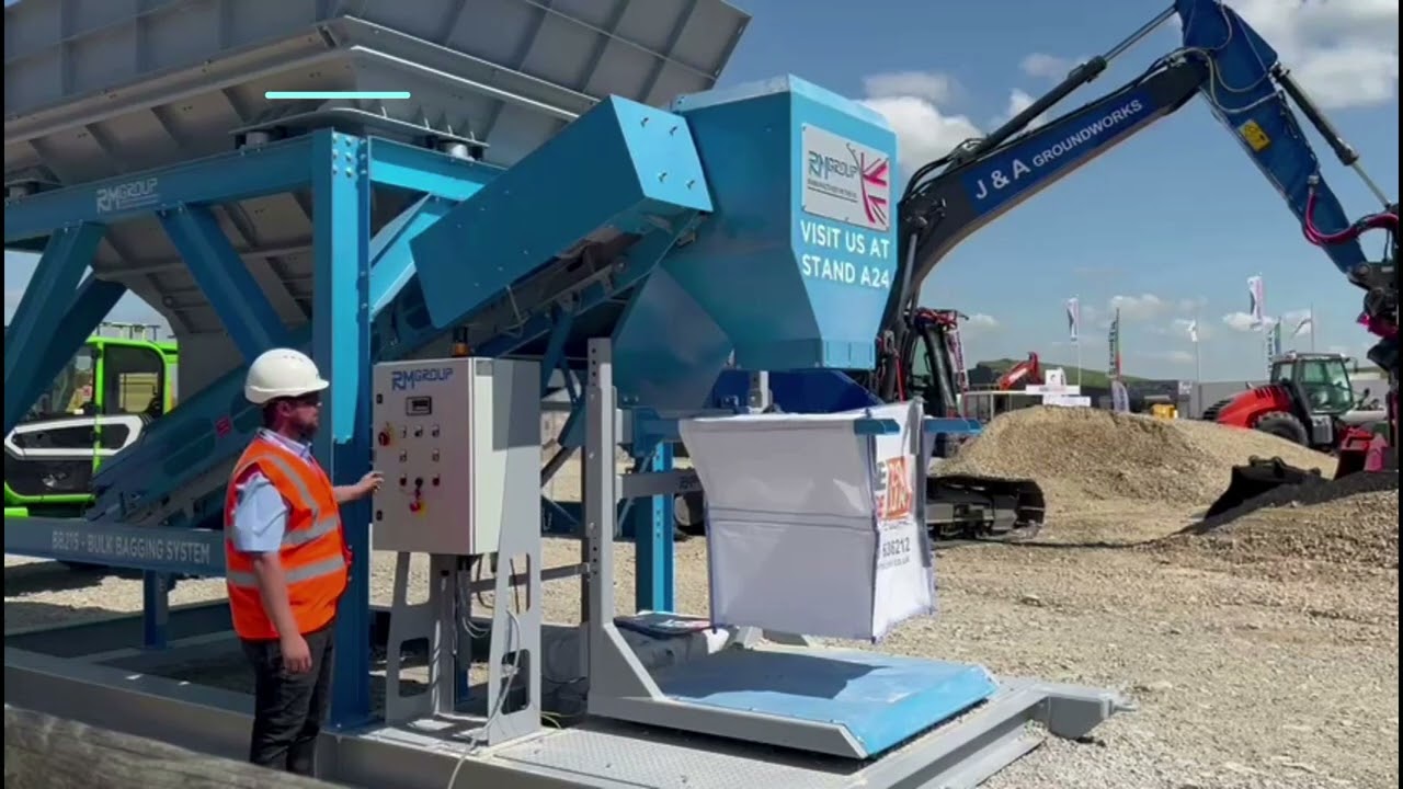 Bulk Bag Filling Machine for Aggregate Bagging - CUSTOMIZED WRAPPING ...