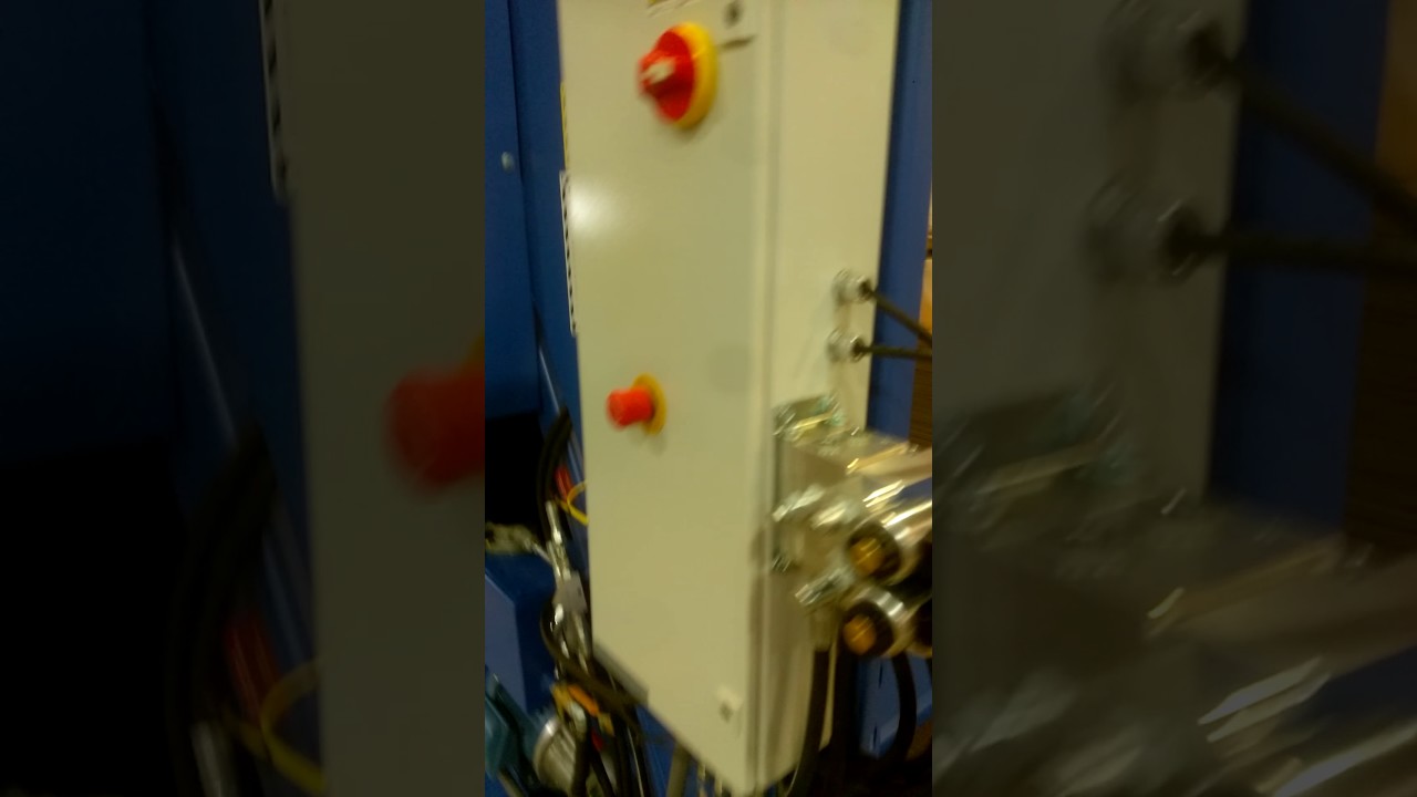 Pallet Inverter: An Automatic Solution - CUSTOMIZED WRAPPING SOLUTIONS